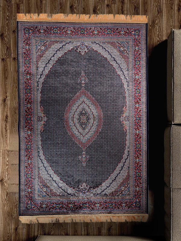Traditional Kashan Rug Black
